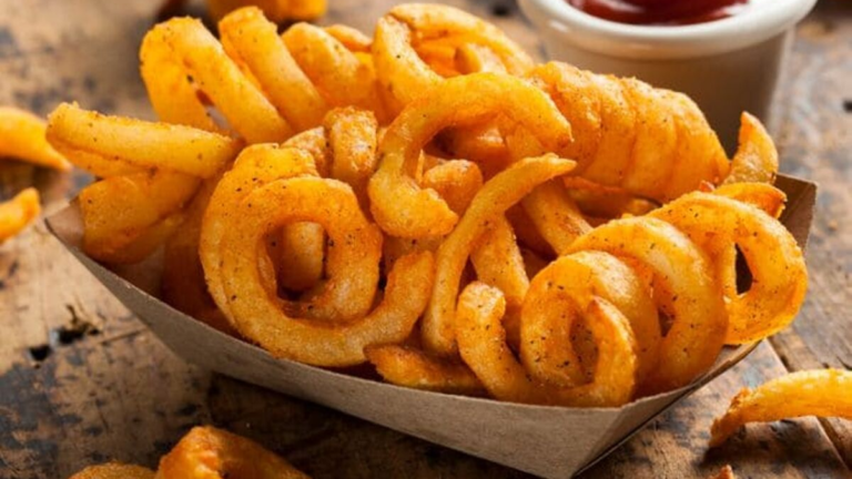 The 6 Best Fries Places In Cairo - Identity Magazine